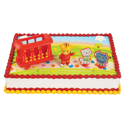 Shop Bakery - Decorated Cakes - Daniel Tiger CK-605